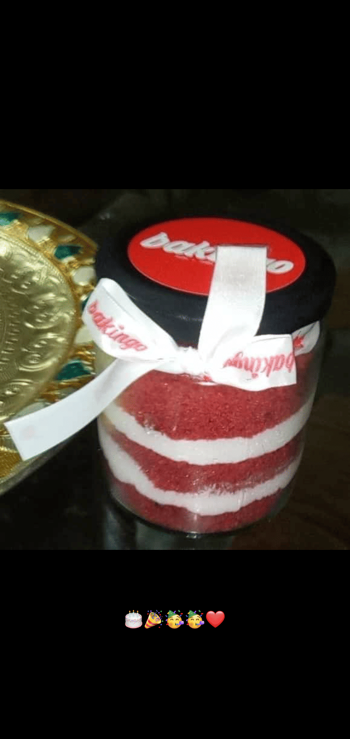Buy Red Velvet Single Jar Cake-Velvety Blast Cake