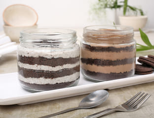 Jar Cake Delivery Online | Cookie Jar Cakes | Dessert in a Jar @399