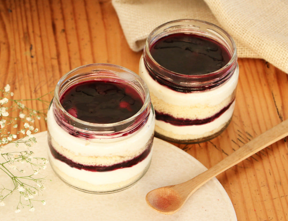 Buy Red Velvet Single Jar Cake-Velvety Blast Cake