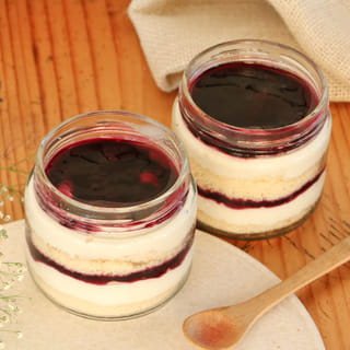 Jar Cake Delivery Online | Cookie Jar Cakes | Dessert in a Jar @399