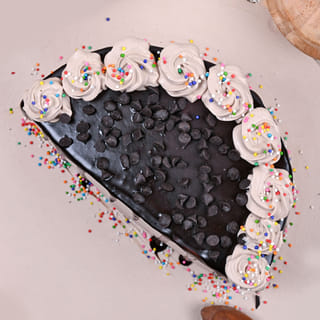 Order Half Cakes Online | Upto 20% Off | Order Now