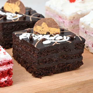 Pastry Cakes Delivery | Order Sweet Pastries Online | Best Pastry Shop