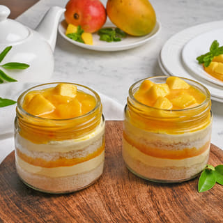Jar Cake Delivery Online | Cookie Jar Cakes | Dessert in a Jar @399